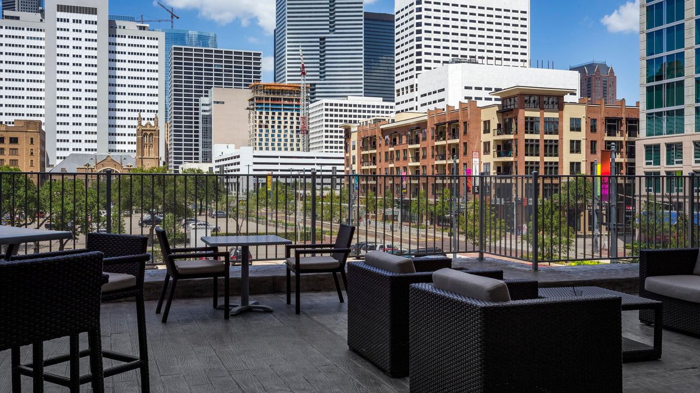 Holiday Inn Houston Downtown en $77.438 ($̶2̶0̶6̶.̶5̶5̶6̶). Houston ...